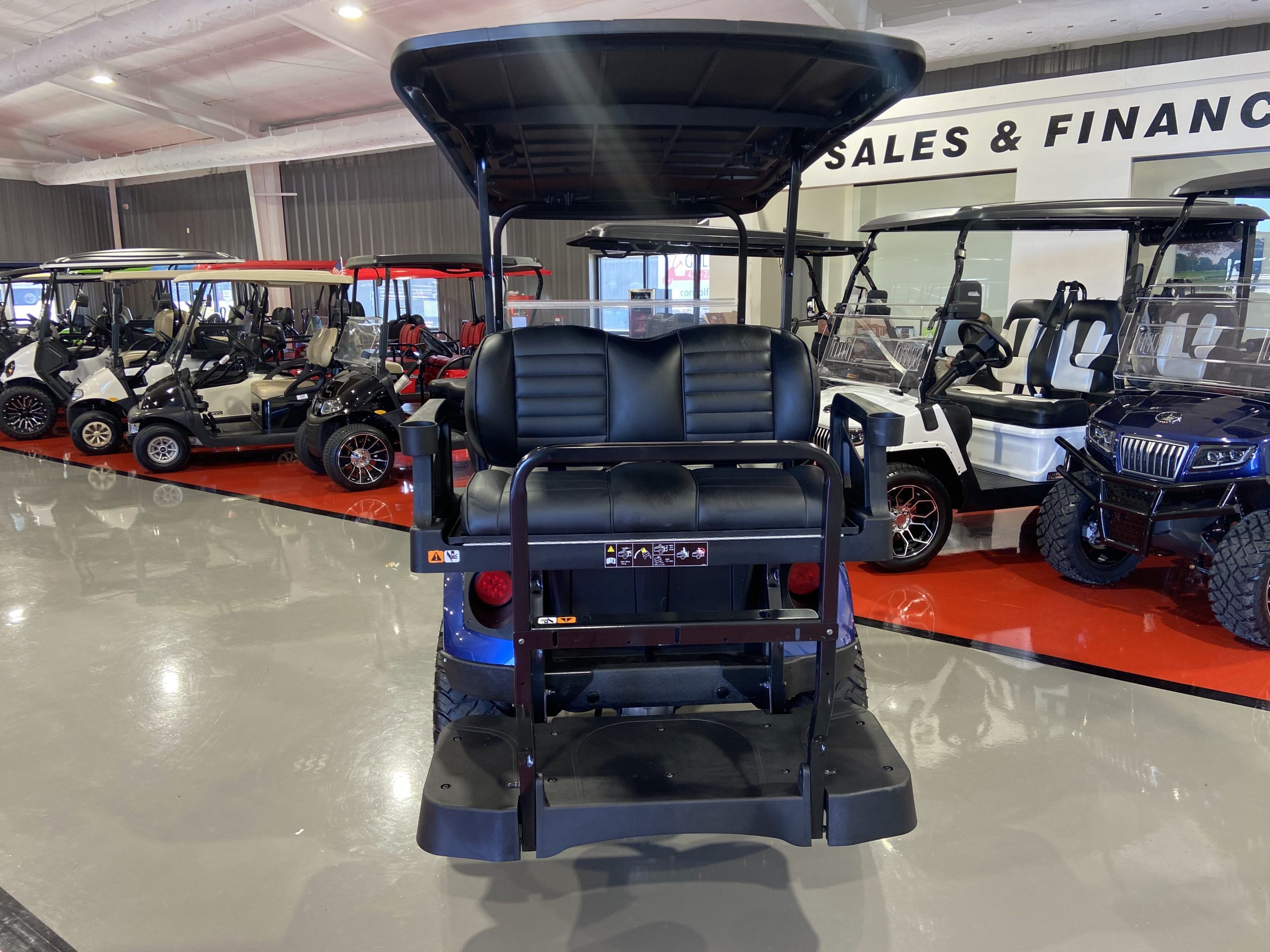 2025 E-Z-GO Express™ S4 Gas 4-Passenger - Electric Blue - Macon Golf Carts