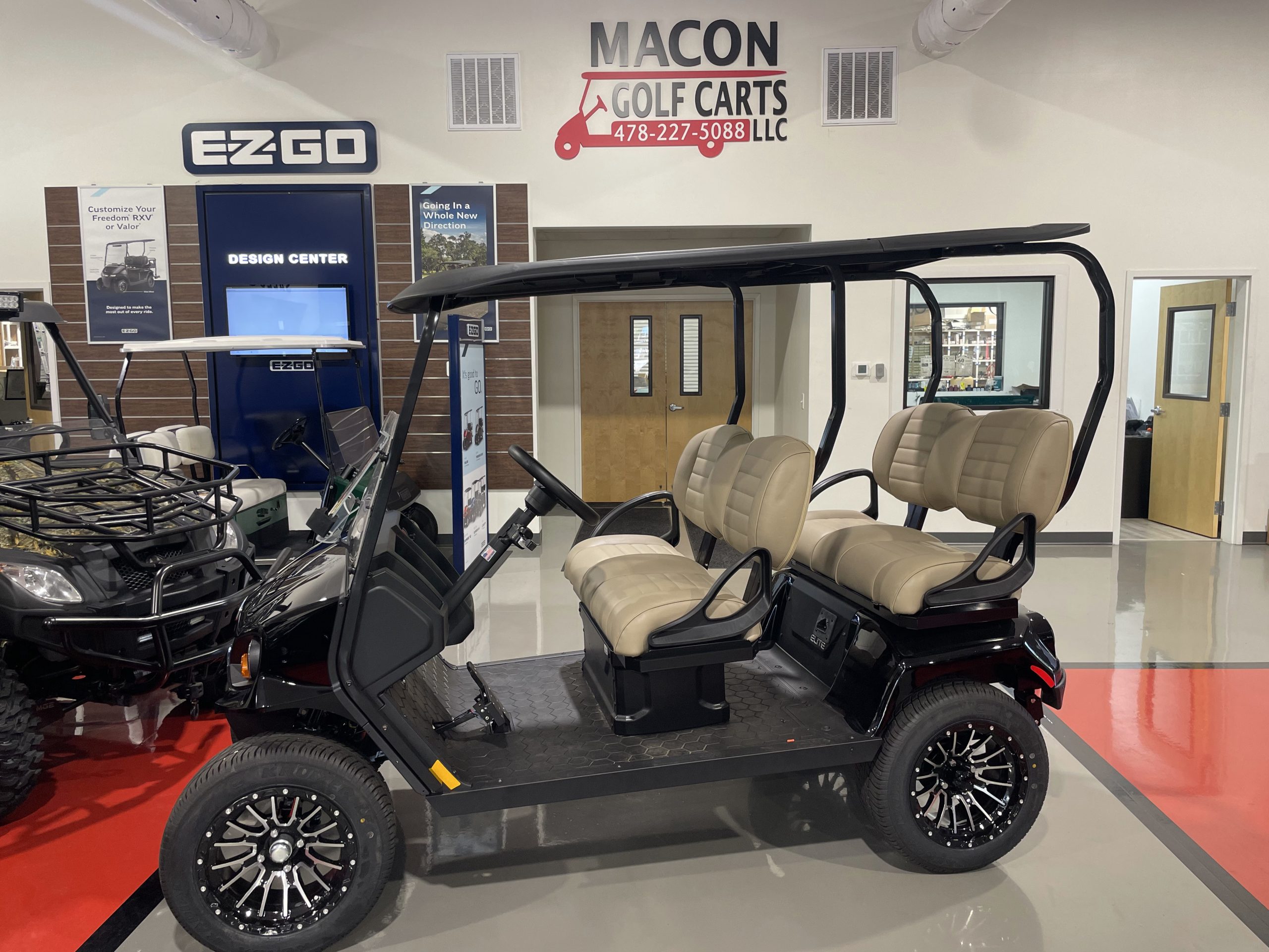 2025 EZ-GO Liberty ELiTE Lithium 4-Passenger - Black