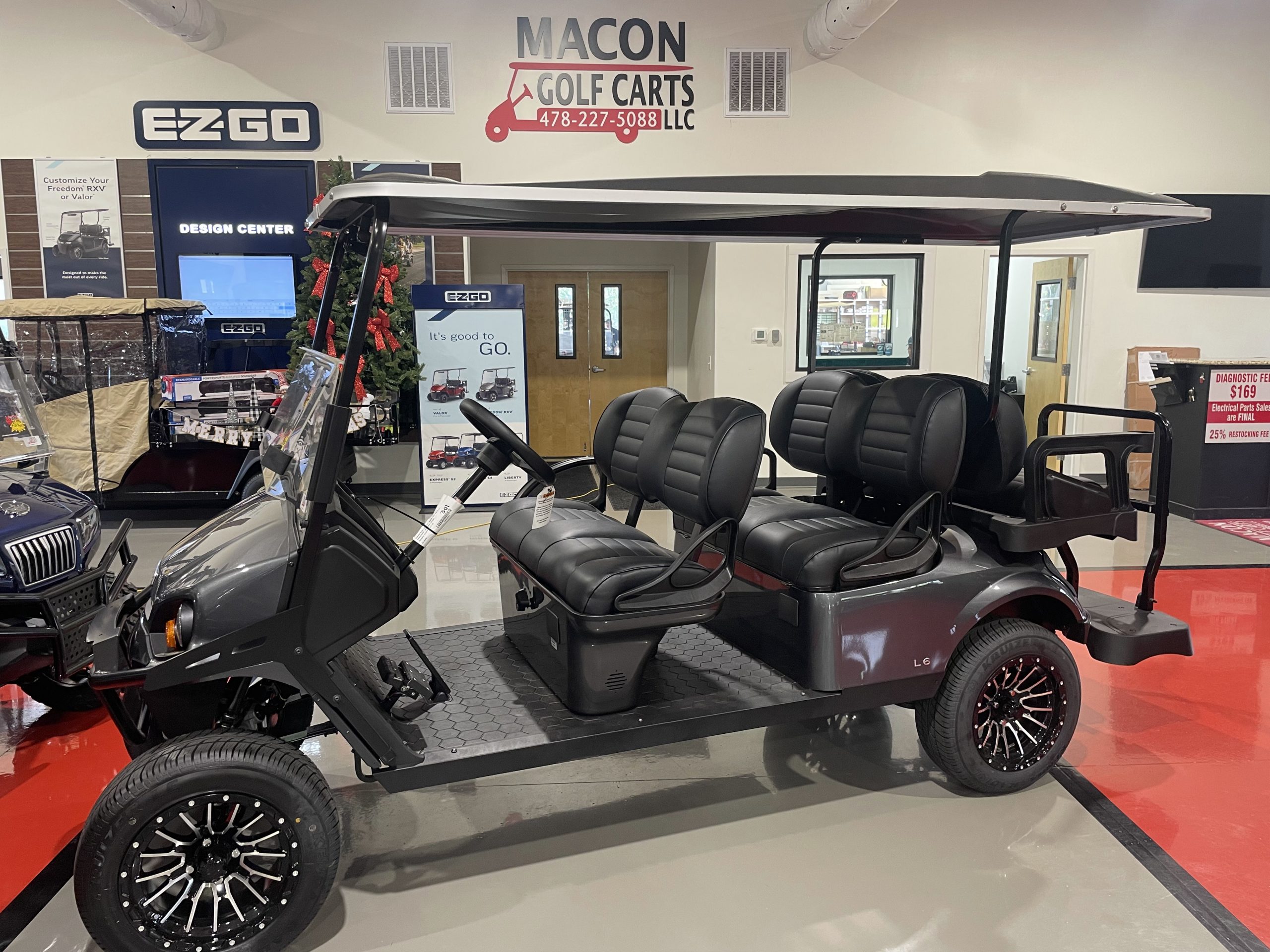 2025 EZ-GO Express™ L6 Gas 6-Passenger - Charcoal - Macon Golf Carts