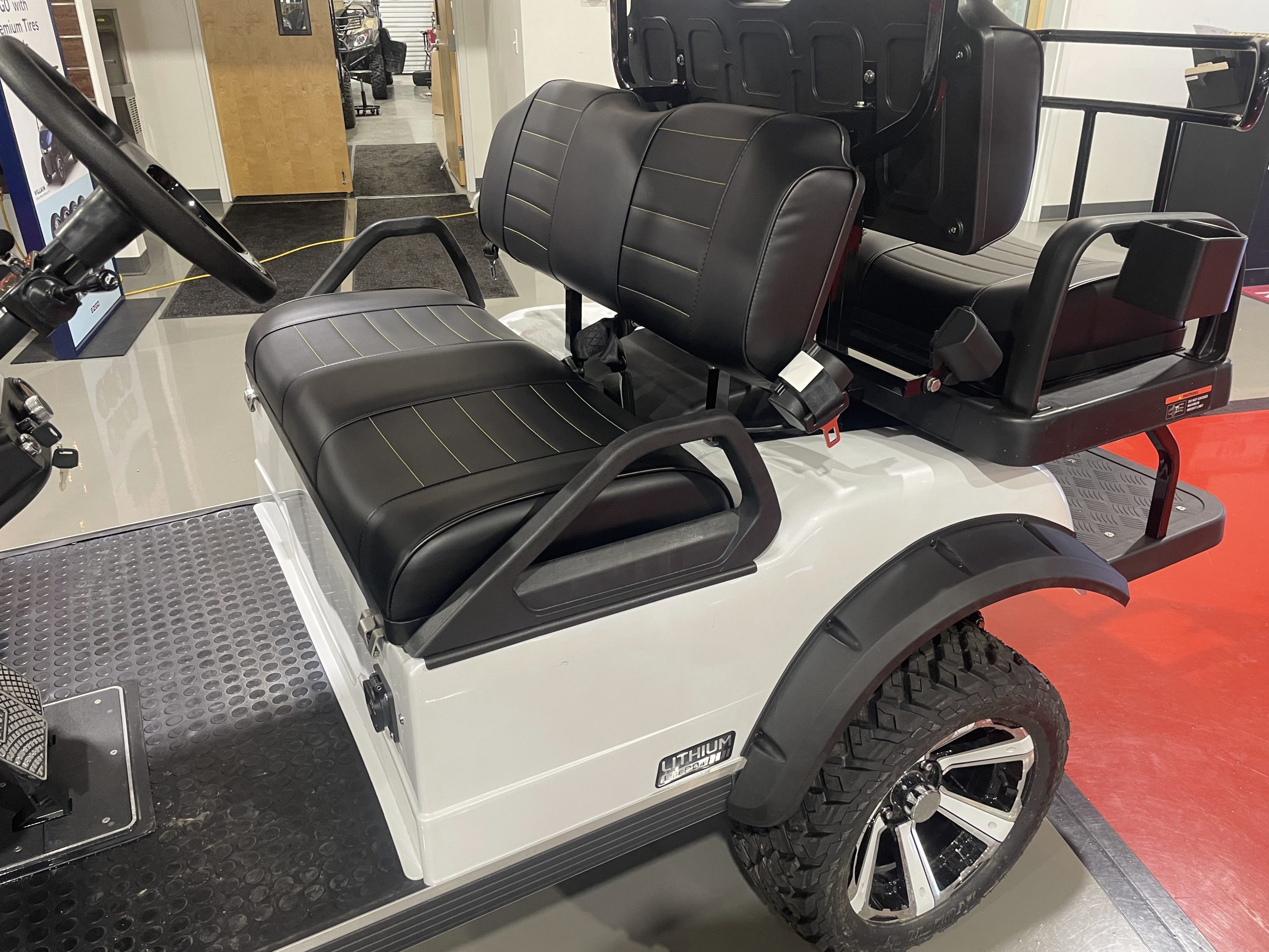 2025 Evolution Forester 4 Plus Lithium 4-Passenger - White - Macon Golf ...